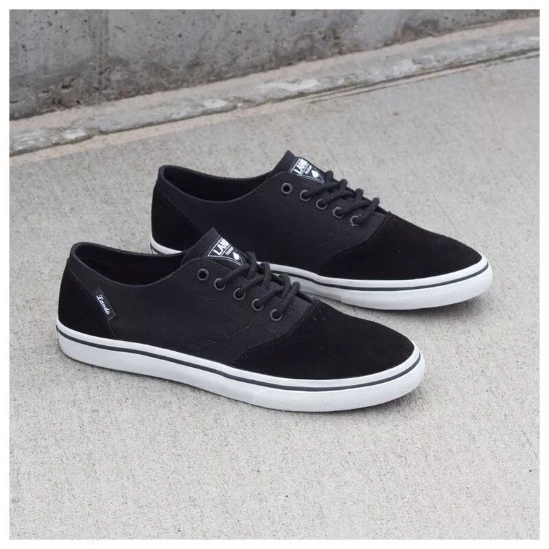 Lando Mens Flipper Shoes (Black) | Sportpursuit.com